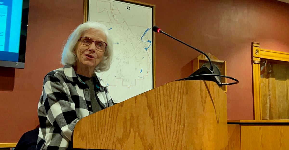 Columbus considers 3 proposals for Dingee Farm