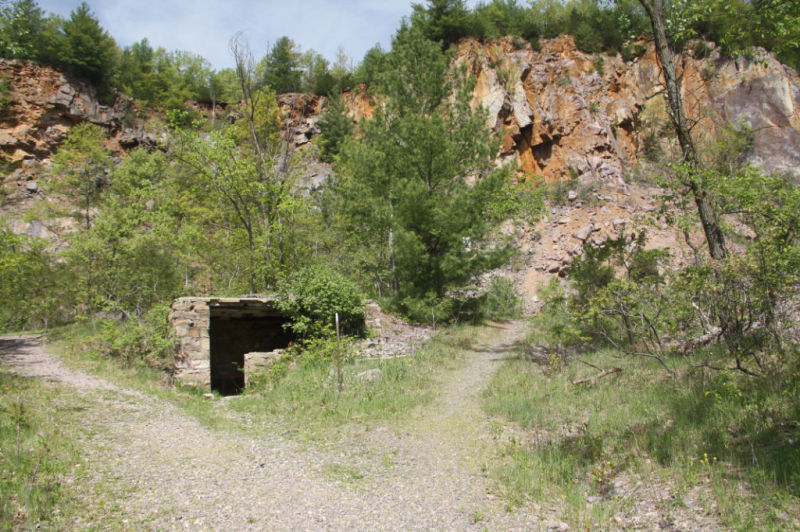 Rocky hike through Ableman's Gorge | Regional news | wiscnews.com