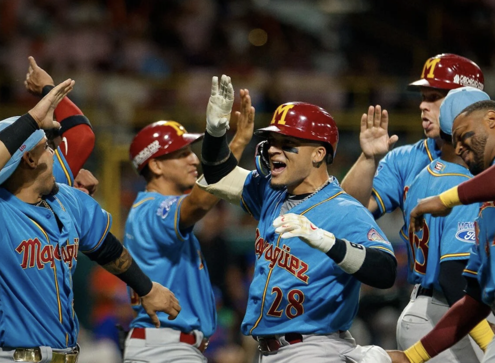 Con fecha de inicio la temporada 2025-26 de La Liga de Béisbol ...