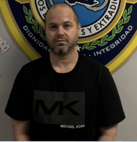 Arrestan En Puerto Rico A Hombre Que Era Buscado Por Asesinato En Nueva 4523