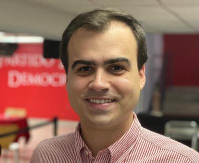 Pablo José Hernández Rivera hace oficial su candidatura a comisionado ...