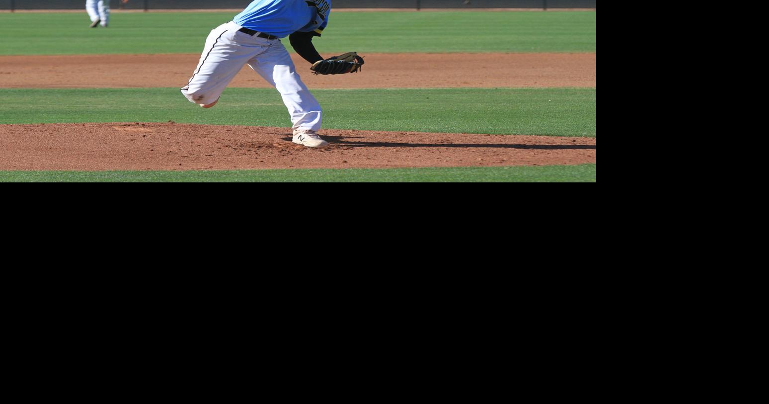 Alchesay falls to state MVP, No. 3 Bisbee in quarterfinals | Local ...