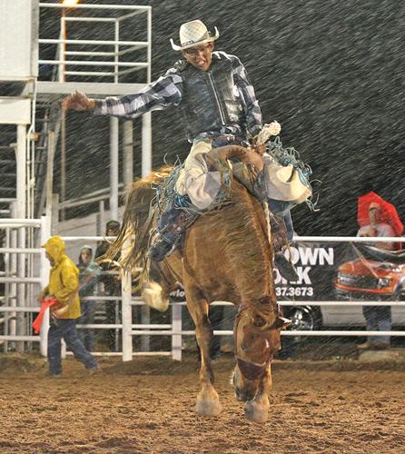 Snowflake Pioneer Days Rodeo | Local Sports | wmicentral.com