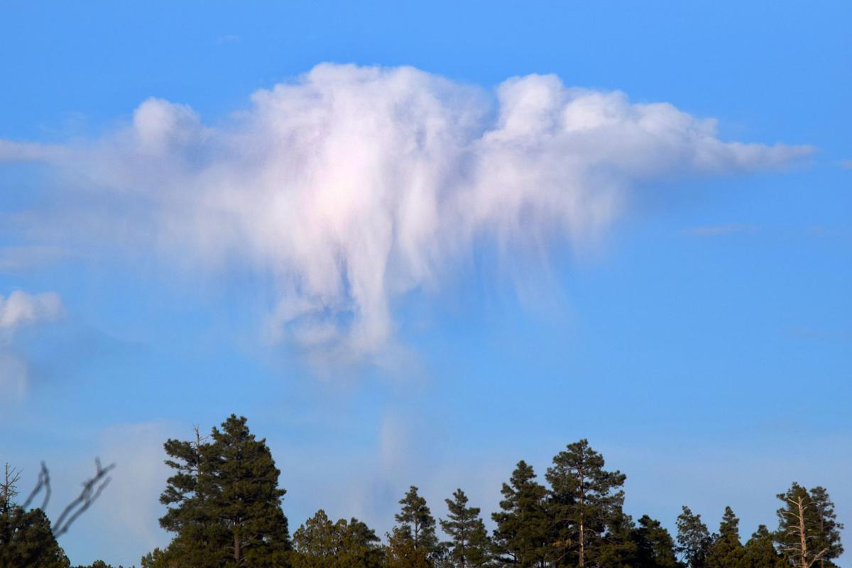 Unusual weather phenomenon spotted east of Show Low | Latest News ...