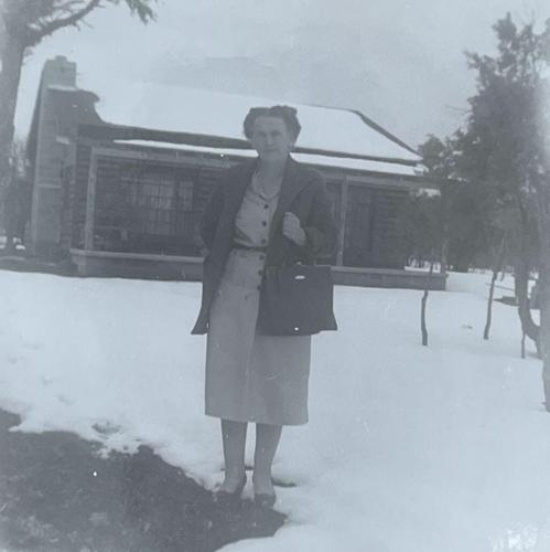 Pinetop-Lakeside cabin makes national history | News | wmicentral.com