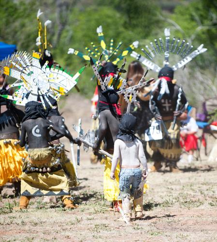 'Gathering of the People' Nohwike’ Bagowa Museum at Fort Apache ...
