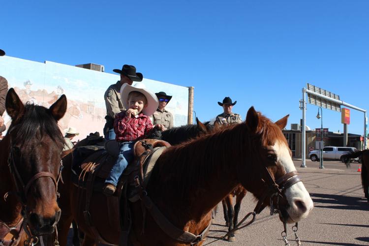 'Got to get through:' Hashknife riders make for Scottsdale | News ...