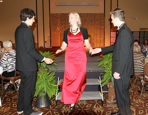 Fashion show raises funds for Family Advocacy Center | Premium News ...