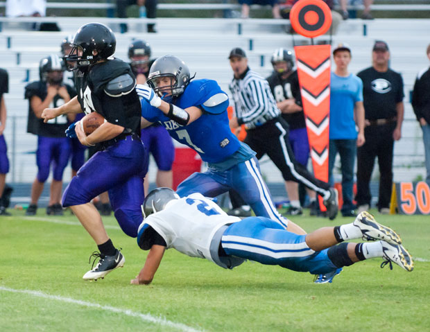 Snowflake vs. Payson Football scrimmage | Local Sports | wmicentral.com