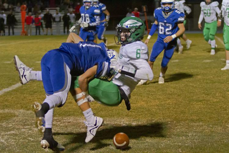 Lobos pull together to advance to semis | Local Sports | wmicentral.com