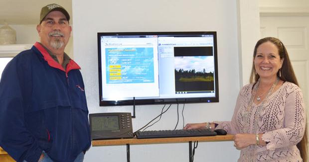 Mark and Sharon Coble donate weather station to Nature Center | Apache ...
