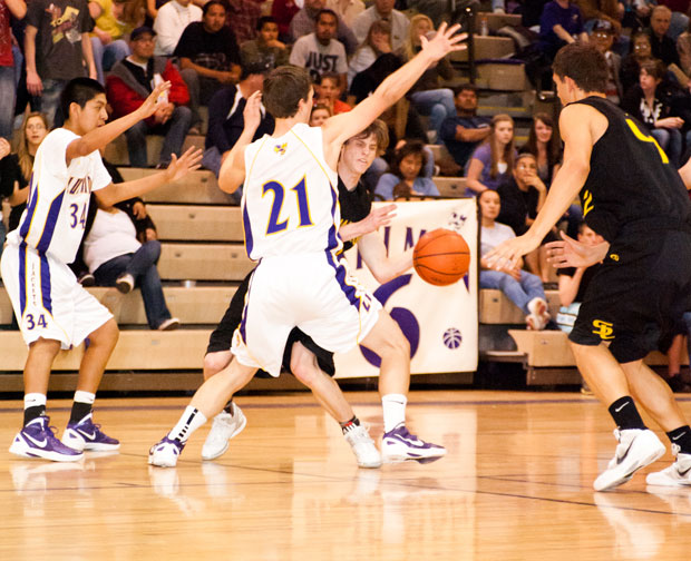 Show Low vs. Blue Ridge Boys Basketball | Multimedia | wmicentral.com