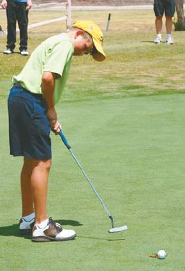 Snowflake Golf Course hosts junior golfers | Local Sports | wmicentral.com