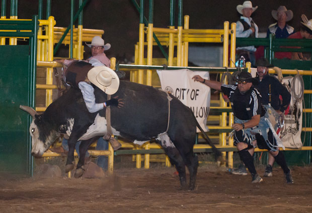 Rodeos Rock the Fourth | Multimedia | wmicentral.com