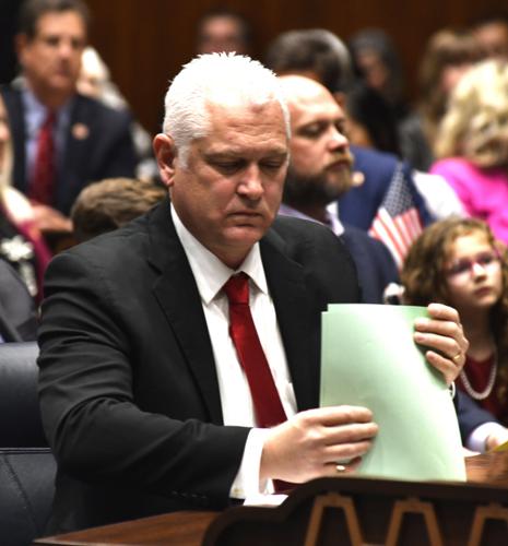 Bill would cut length of unemployment benefits to 12 weeks | News ...