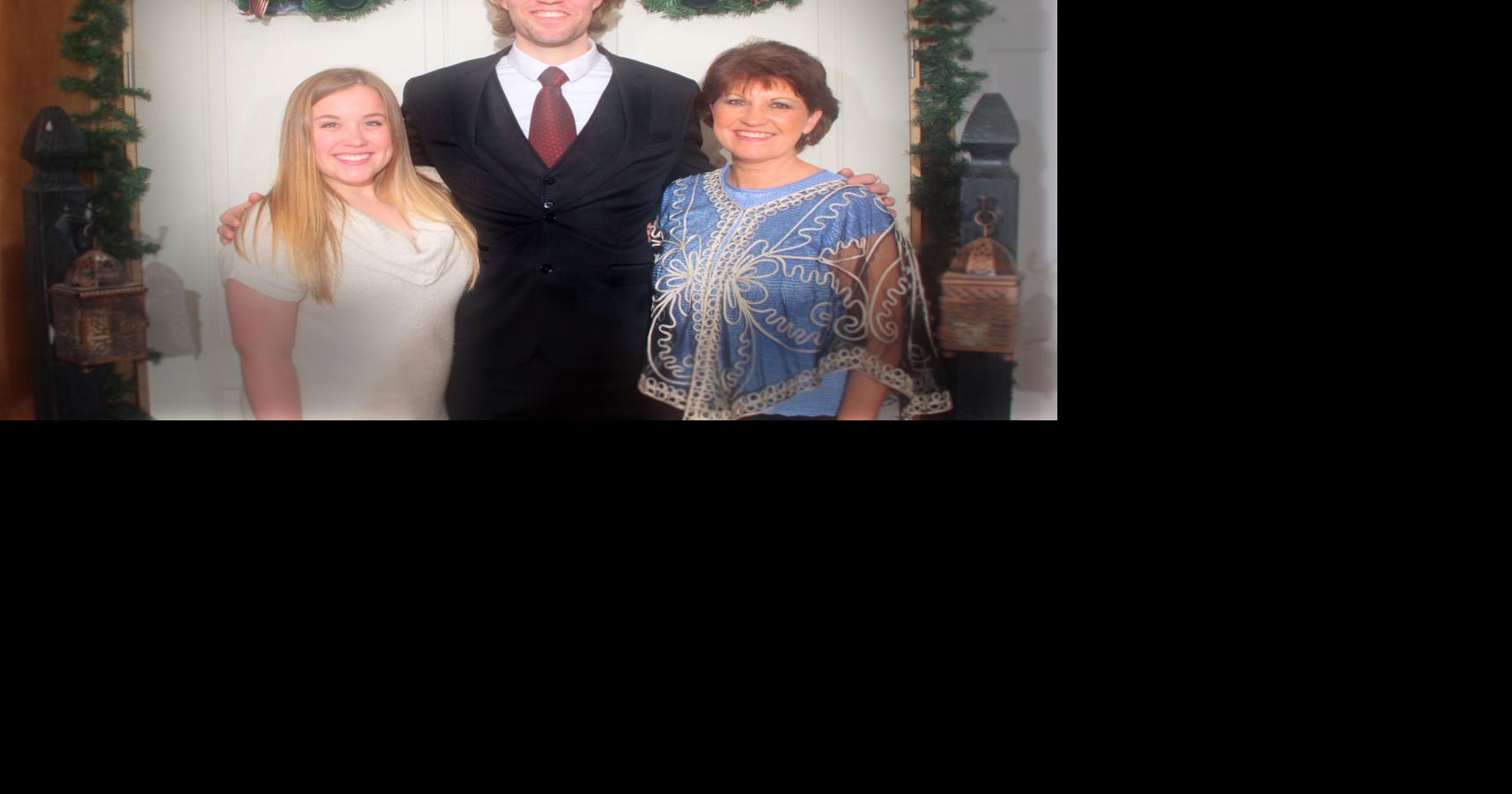 The show must go on for Carson Saline's “On This Christmas Eve ...