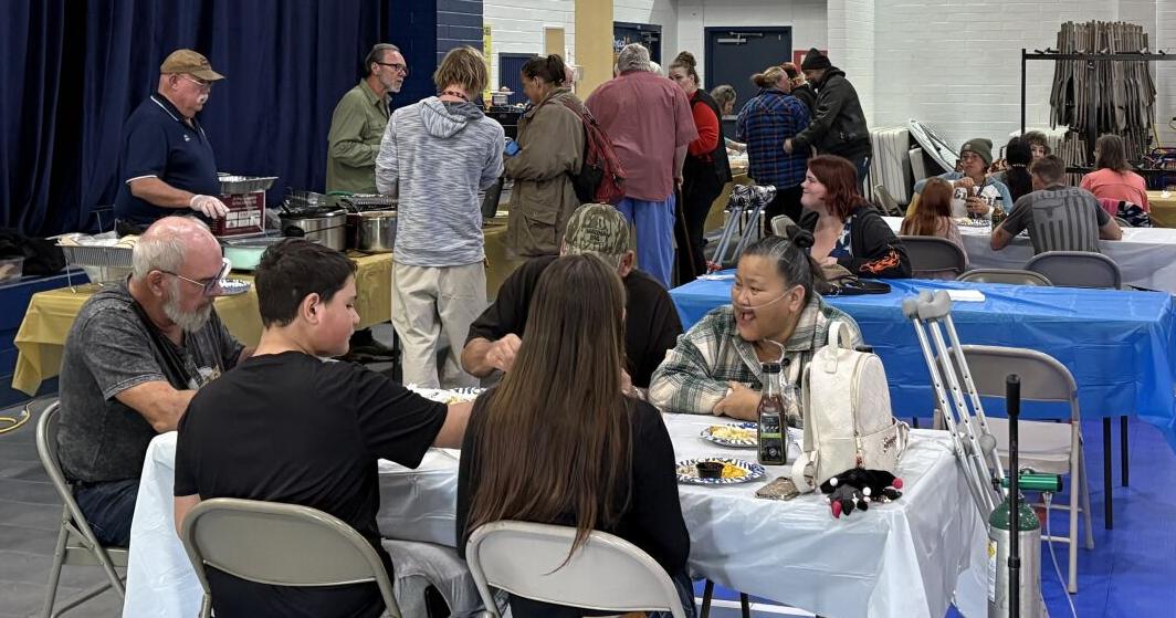 Community comes together for Concho’s Thanksgiving dinner | News ...
