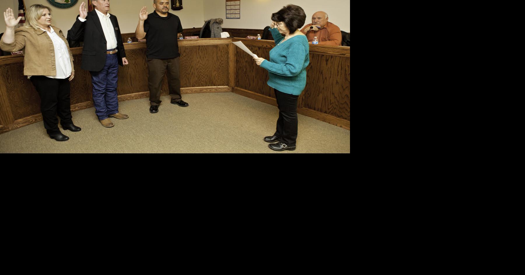 Springerville seats new mayor, council, hears from department heads ...