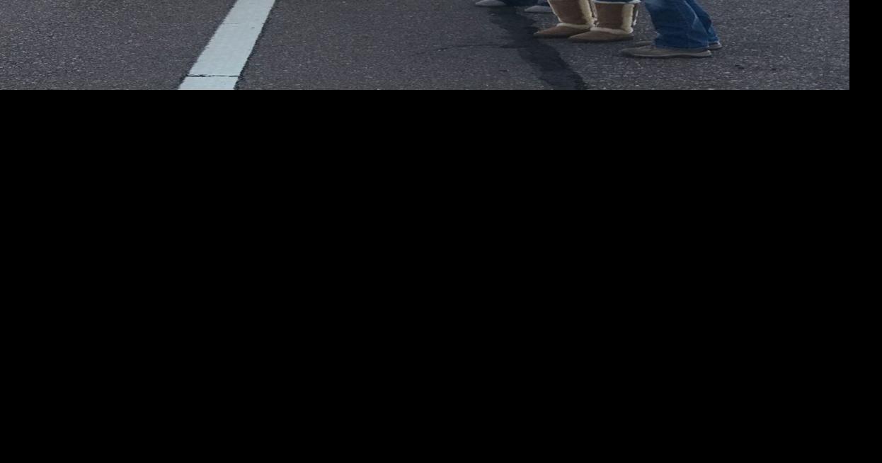 Vax protest at Springerville power plant | | wmicentral.com