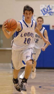 Snowflake Lobos improve to 2-1 in region with rout of Show Low Cougars ...