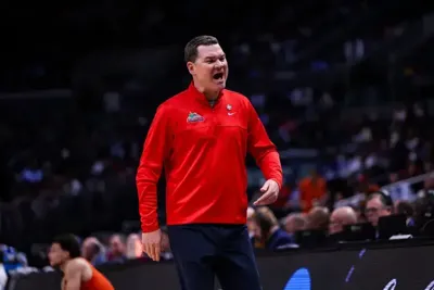Arizona’s Tommy Lloyd leads pushback as Big 12 weighs 20‑game ...
