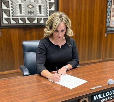 Julie Willoughby sworn in to replace Liz Harris | News | wmicentral.com