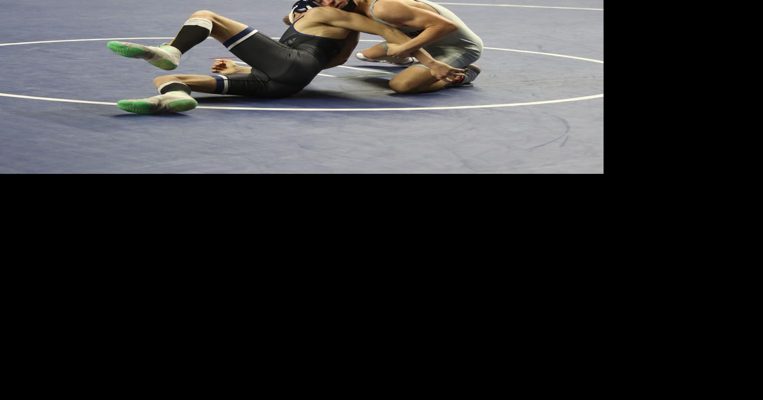 Mogollon sophomore Anthony Pimentel wins state wresting crown after ...
