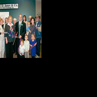 Chamber welcomes Edward Jones | Business | wmicentral.com