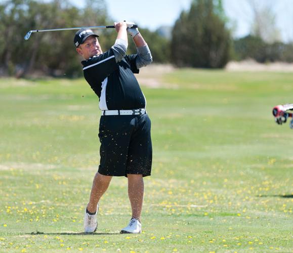 Snowflake golfers take regional tournament | Local Sports | wmicentral.com