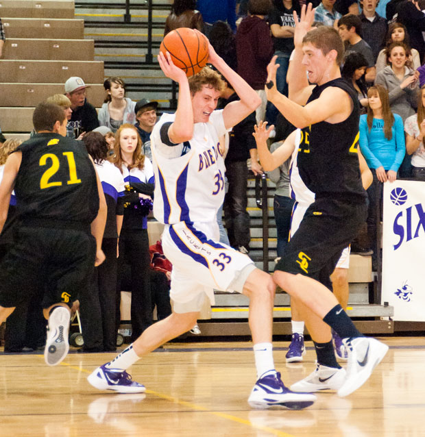 Show Low vs. Blue Ridge Boys Basketball | Multimedia | wmicentral.com