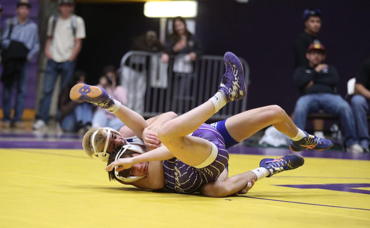 Young Snowflake wrestling team competes at Payson | Sports | wmicentral.com