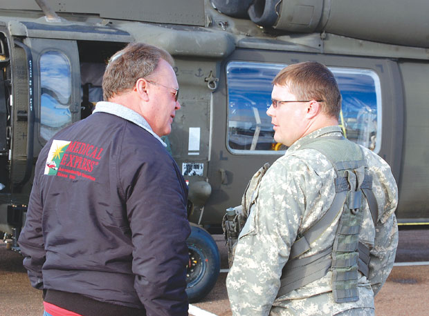 Blackhawk pilot comes home for visit | Premium News | wmicentral.com