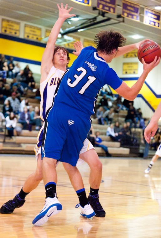 Lobos’ win over Jackets tightens East standings | Premium News ...