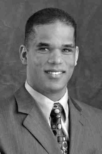 Wells Fargo Pinetop-Lakeside Branch welcomes Desmangles | Business ...