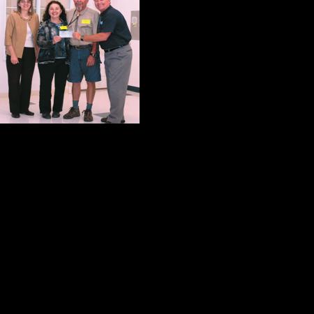 Concho school receives donation | Latest News | wmicentral.com