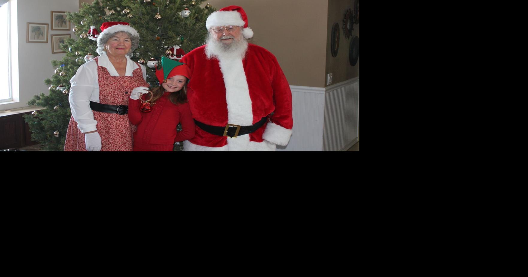 3 million miles, 68 years later, Santa and Mrs. Claus still in love ...