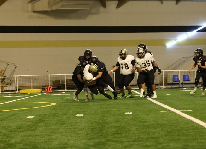 RV football | | wmicentral.com