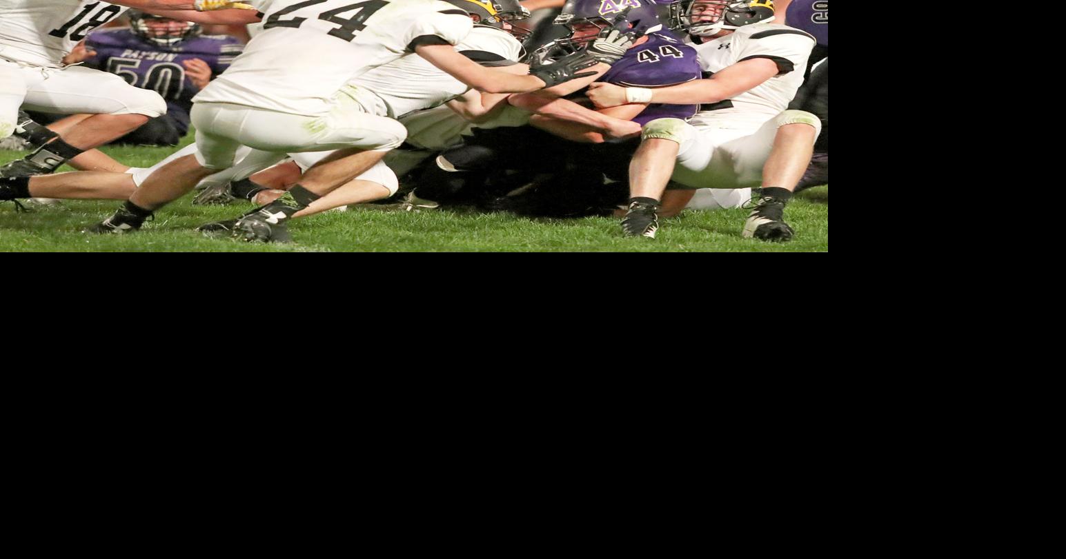 Elks survive late Payson rally for 20-13 road win | Local Sports ...