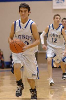 Snowflake Lobos improve to 2-1 in region with rout of Show Low Cougars ...