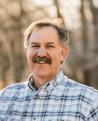Albert Hunt | Latest Obituaries | wmicentral.com