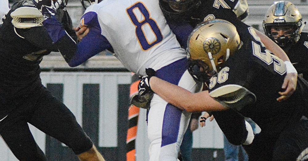 Boomers crush Knights, 70-0 | News | woodwardnews.net