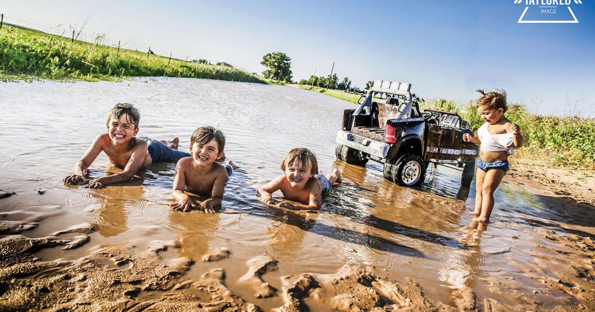 Local photographer helping El Reno tornado victims | News ...