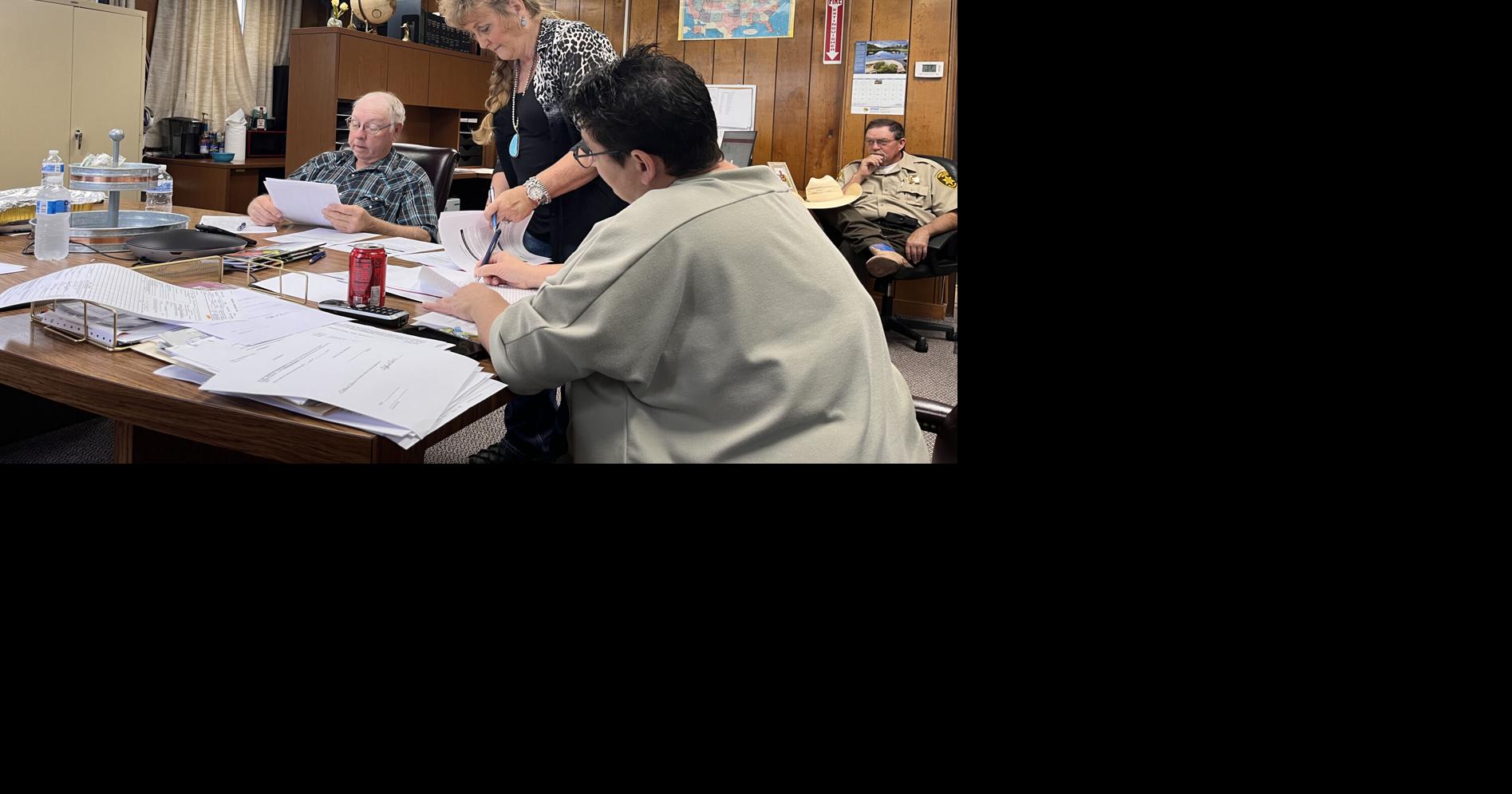 Harper County awards contracts | News | woodwardnews.net
