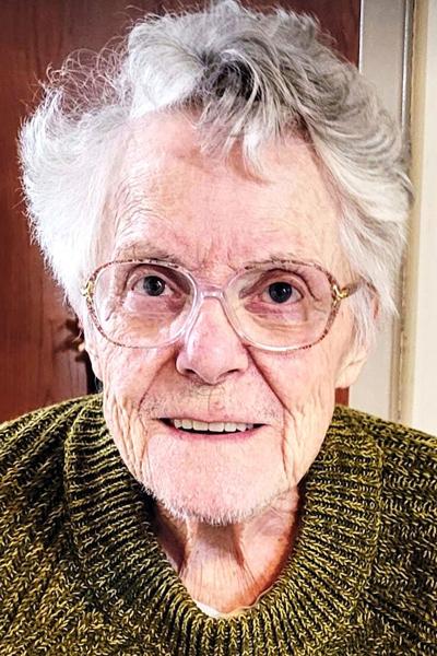 Kay Papstein | Obituaries | wpnews.com