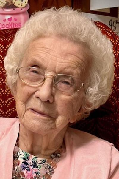 Joyce Larson | Obituaries | wpnews.com