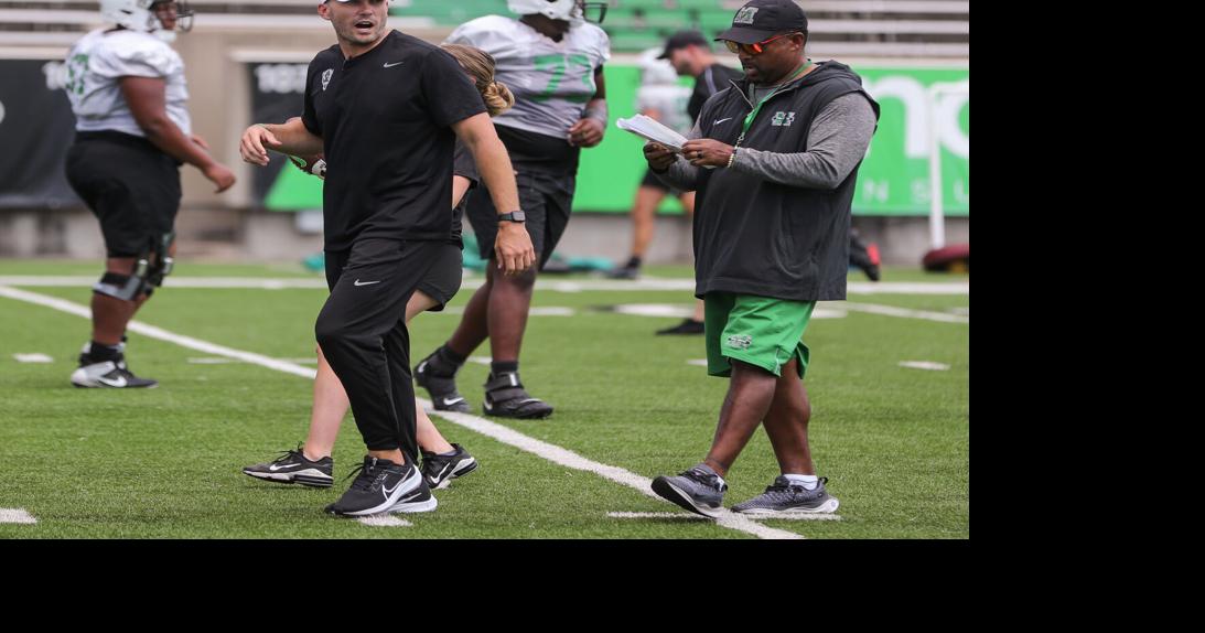 Seth Doege brings own 'flavor' of Air Raid offense to Herd | Sports ...