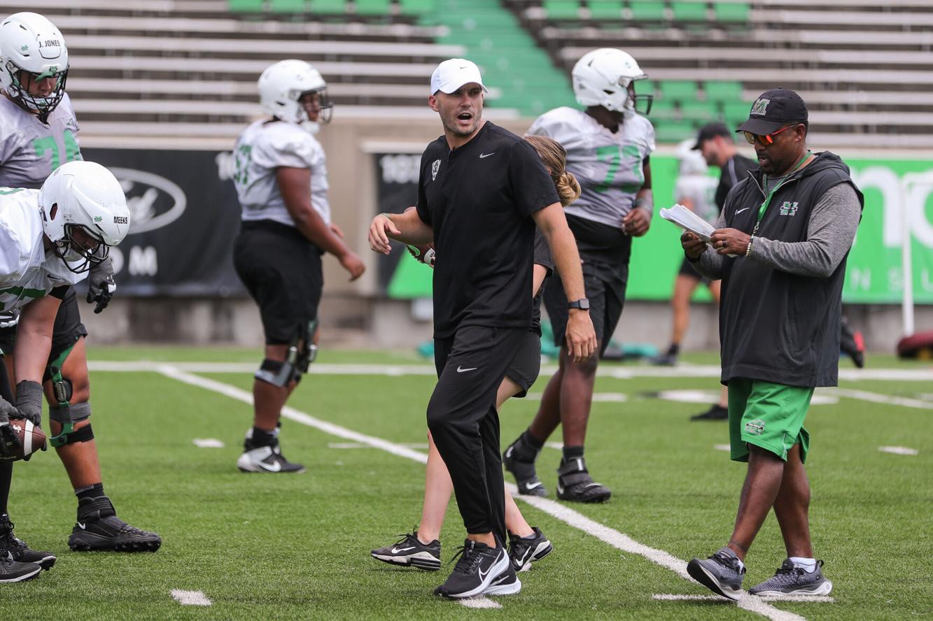 Seth Doege brings own 'flavor' of Air Raid offense to Herd | Sports ...