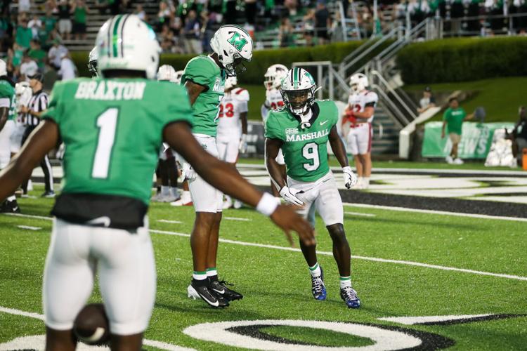 Marshall football notebook: Metcalf proves to be versatile weapon for ...