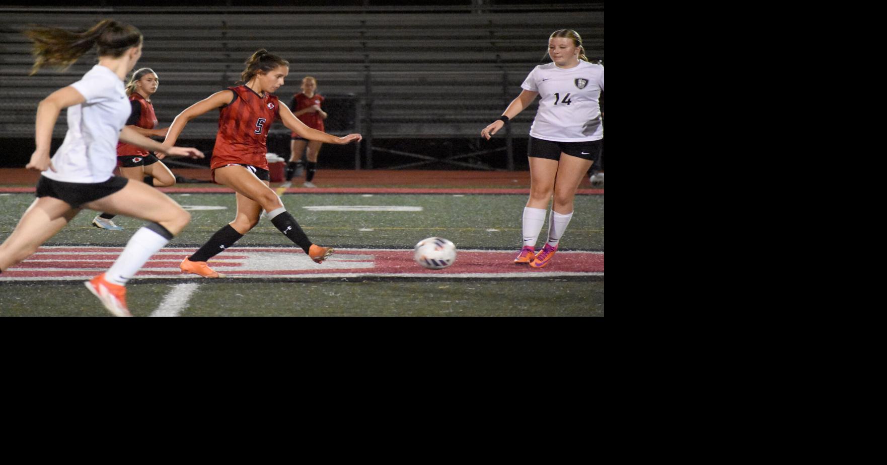 Streaking Bridgeport shuts out Lewis County; Callahan scores 5 for ...