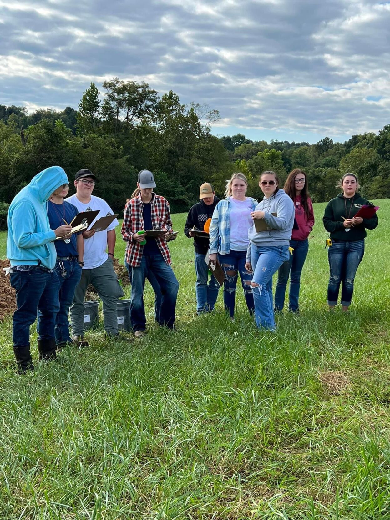 Racine Southern FFA goes to Local and District soil judging CDE ...